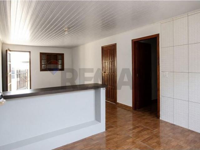 Charmosa Casa 3 Dorm. c/ Churrasq. em Santa Maria