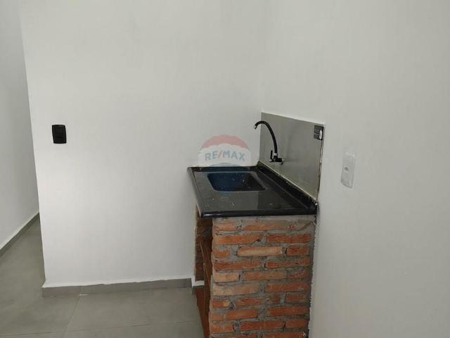 Charmosa Kitnet para locação, Conforto no bairro Rossetti, Cosmópolis/SP