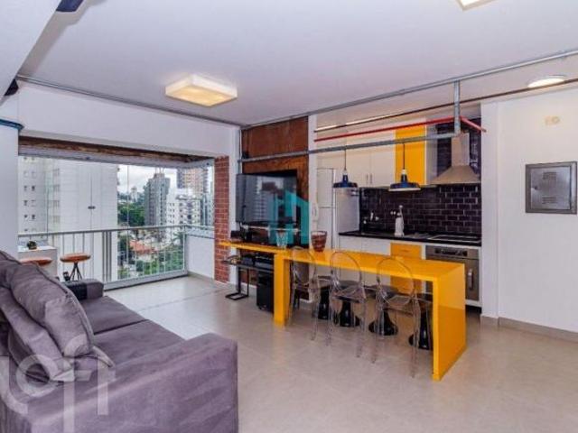 Charmoso Apartamento à Venda em Indianópolis