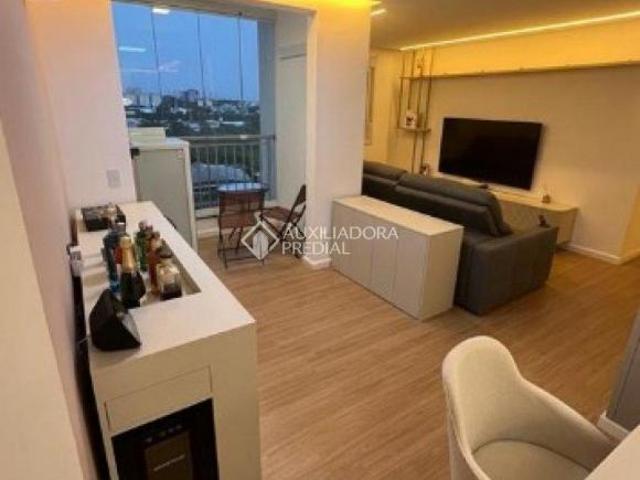 Charmoso Apartamento à Venda em Rudge Ramos