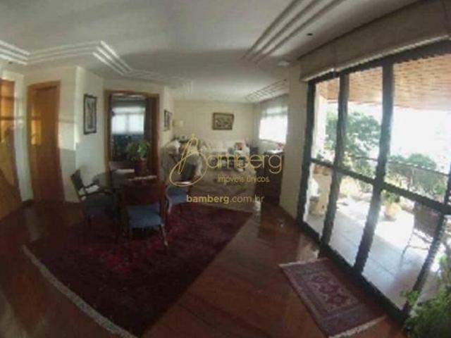 Charmoso apartamento em Moema