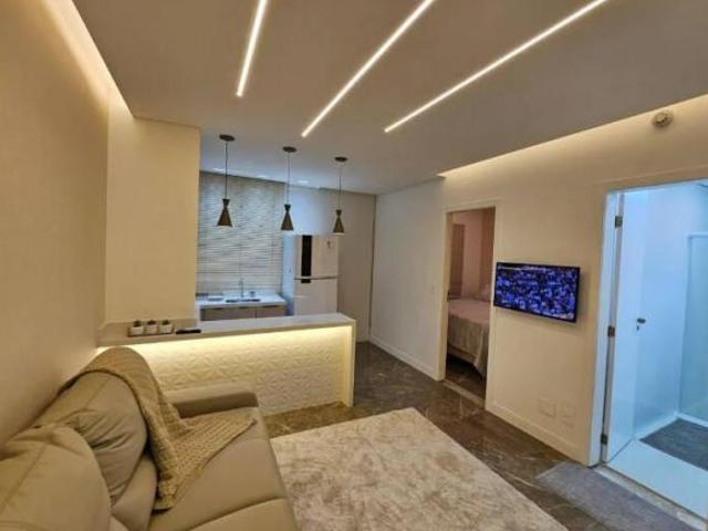 Charmoso Apartamento na Vila Olímpia, Pronto para Morar !