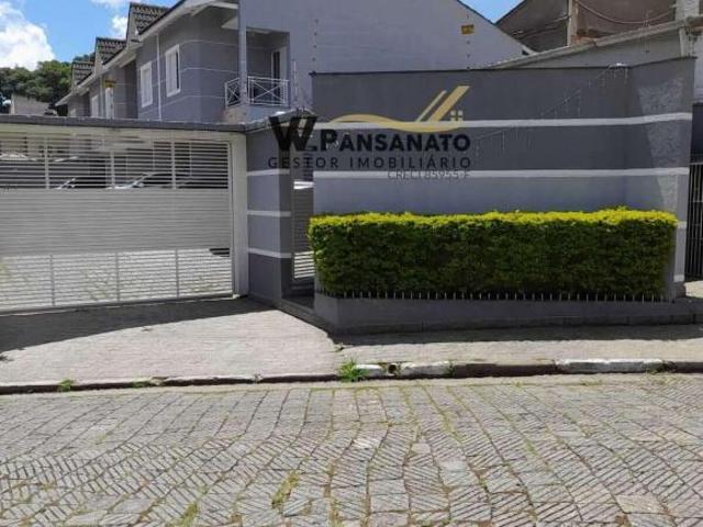 Charmoso Sobrado à venda em condomínio fechado, no bairro de Gopouva, em Guarulhos/SP, com toda segu