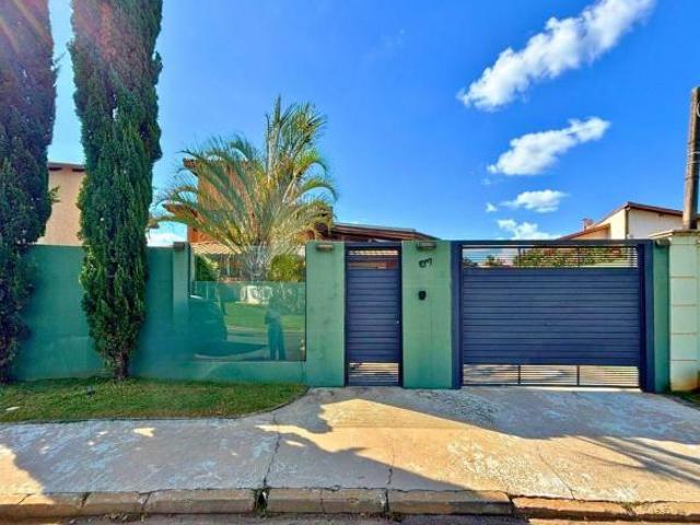 Charme Rústico e Terreno de 502 m²: Casa com 2 Suítes no San Conrado – Campinas/SP