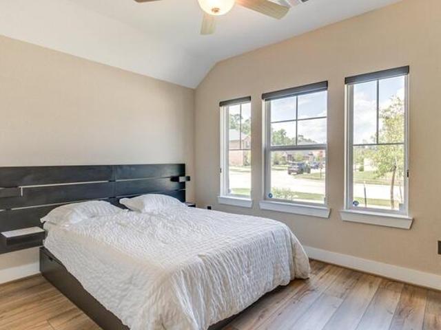 Charming 4 Bedroom Home for Rent in Shenandoah!