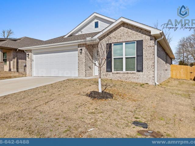 Charming 4 Bedroom Home – Space, Style, and Comfort!
