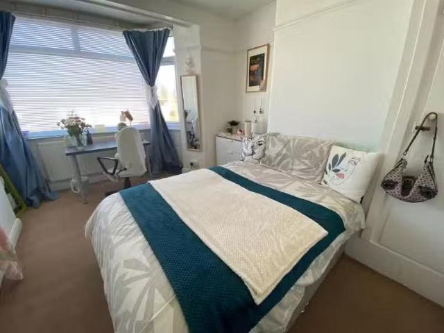 New 4 BR Wades Road, Filton, BRISTOL