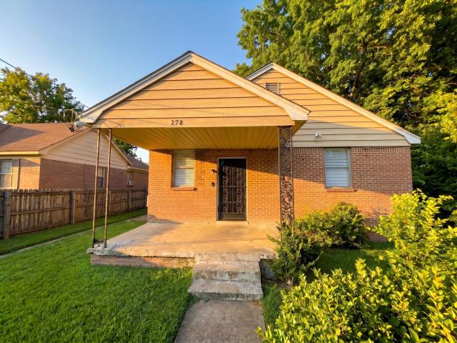 Charming 4BR Home with Large Yard