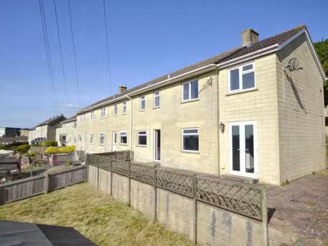 Just in! 5 bedroom house for rent in Poolemead Road, BATH, BA2