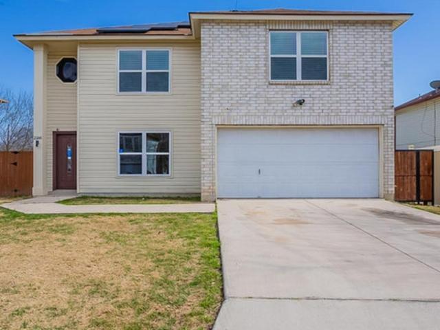 Charming 5 Bedroom Home in a Prime San Antonio Loc