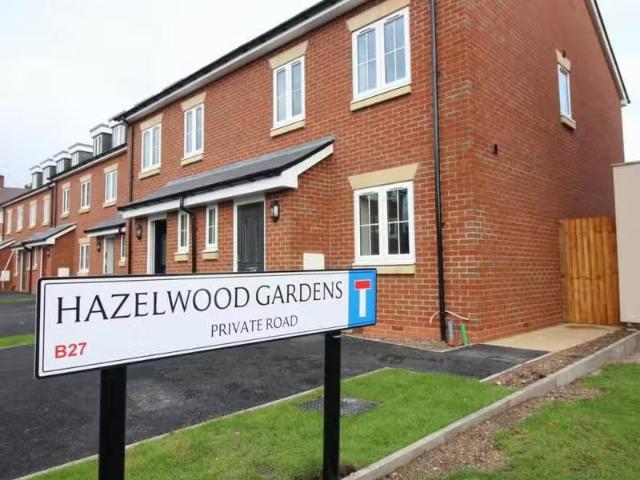 Charming 5 bedroom semi detached house for rent in Hazelwood G.