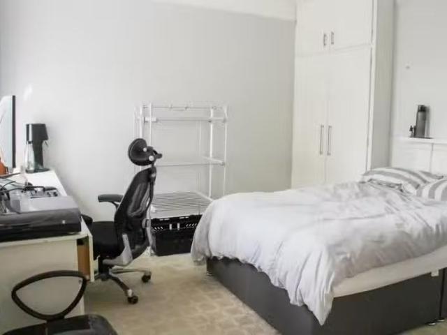 Cheap 6 bedroom detached house for rent in FREDERICA RD Short.