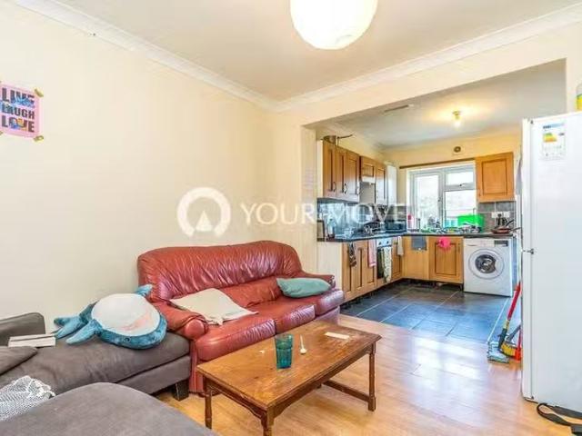 Nice 6 bedroom Semi Detached House to rent, Granby Grove, Sout.