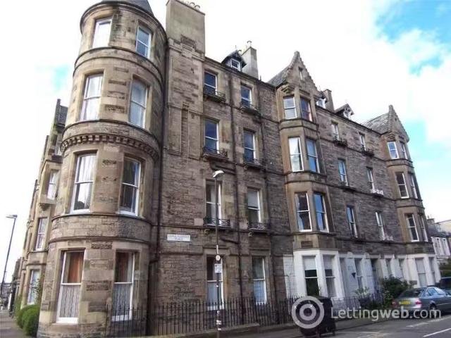 Charming 6 BR Property to rent in Upper Gilmore Place, Edinbur.