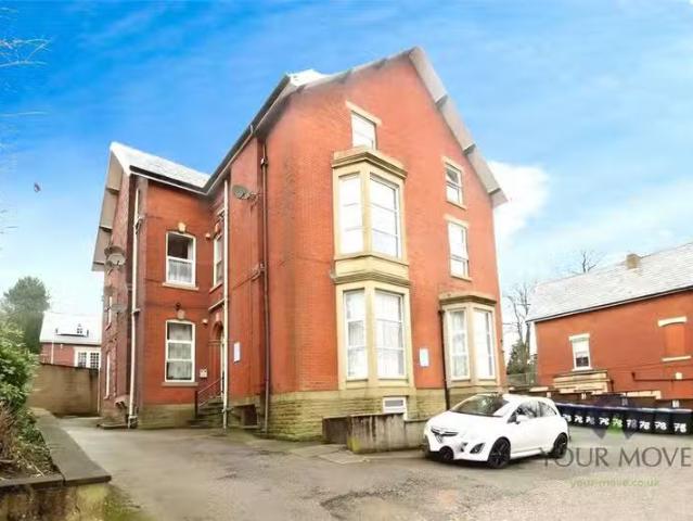 Charming 1 BA Flat to rent, Preston New Road, Blackburn, BB2.