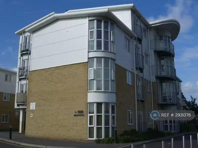 Charming 1 BA Studio flat for rent in Castle Lane West, Bourne.