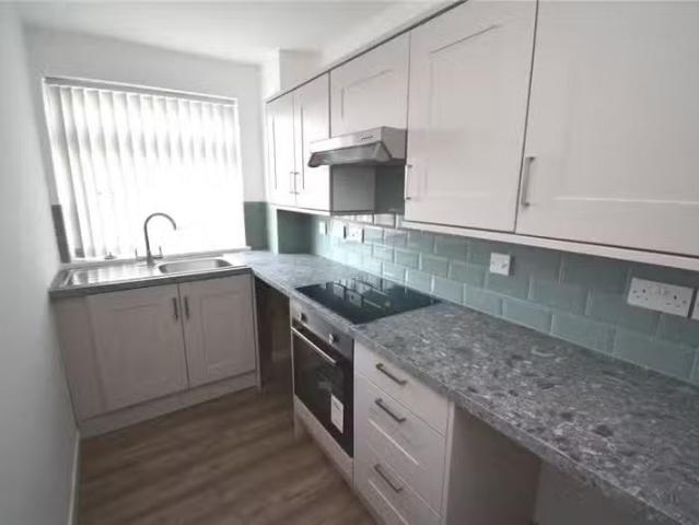 Rental! 1 BA Studio flat for rent in Walsingham Court, Walsing.