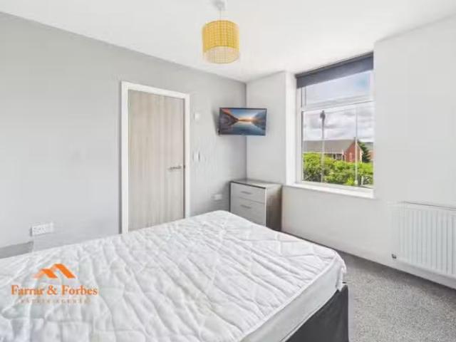 Charming 1 BA 1 bedroom terraced house for rent in Altham, Acc.