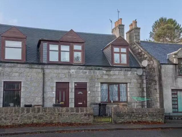 Charming 1 BA 1 bedroom apartment for rent in Bankhead Road F.