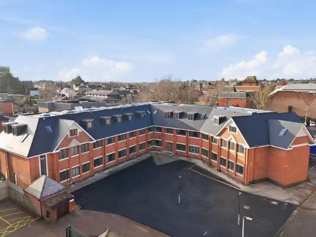Nice 1 BA 1 bedroom apartment for rent in Headgate, Colchester.