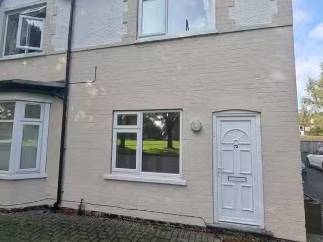Nice 1 BA 1 bedroom apartment for rent in Henderson Avenue, Sp.