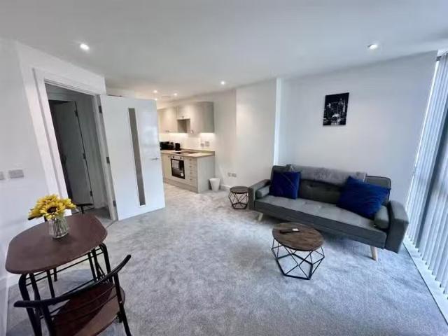 Charming 1 BA 1 bedroom apartment for rent in Orion, 90 Naviga.