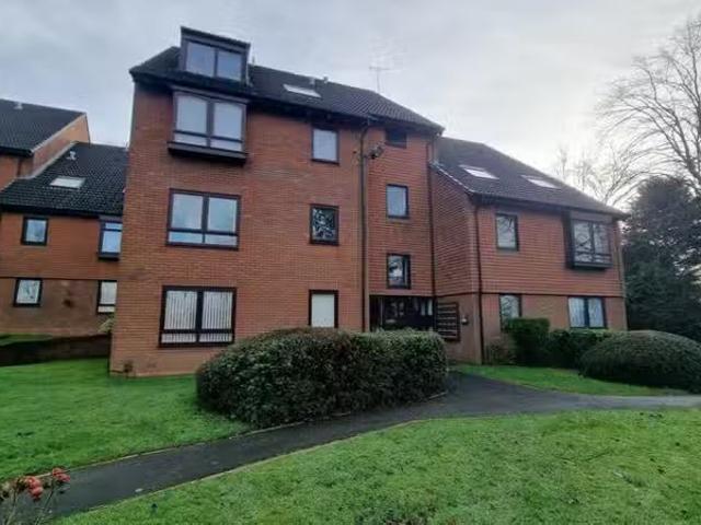Unique 1 BA 1 bedroom apartment for rent in Moncrieffe Close.