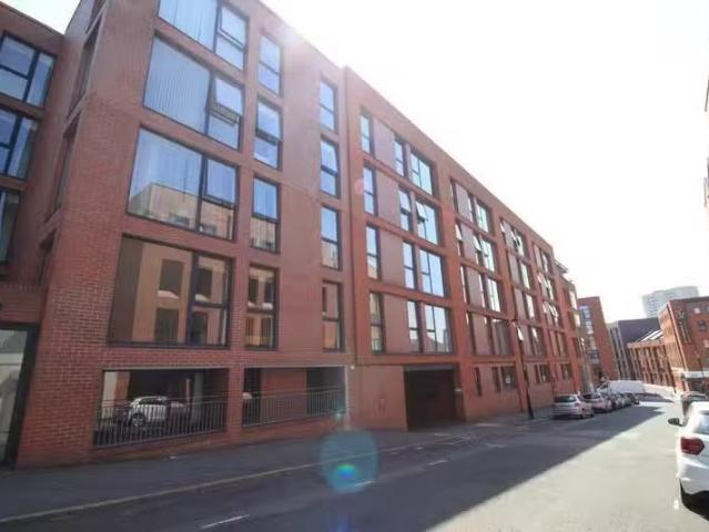 Charming 1 BA 1 bedroom apartment for rent in Sapphire Heights.