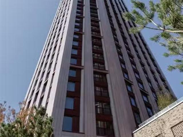 Cheap 1 BA 1 bedroom apartment for rent in Selbourne road, Wal.