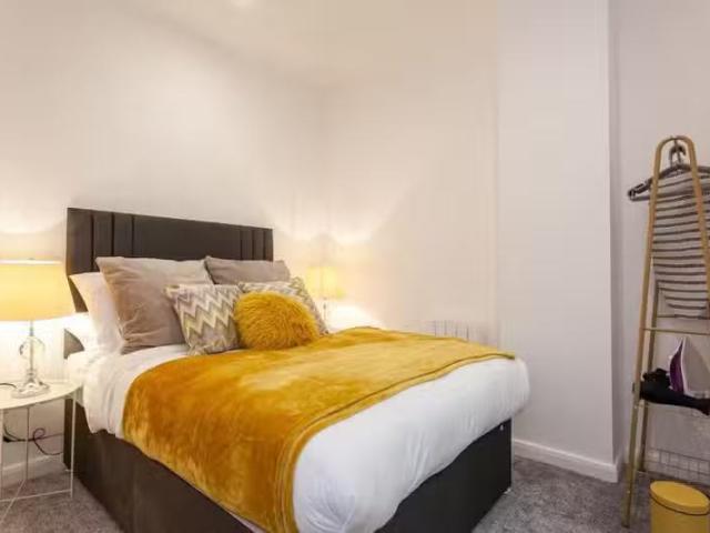 For Rent! 1 BA 1 bedroom apartment for rent in Stonecross Hous.