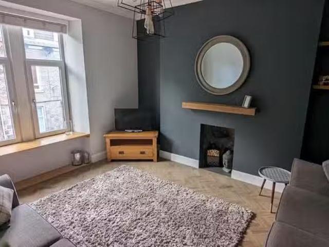 For Rent! 1 BA 1 bedroom flat for rent in Claremont Street, Fl.