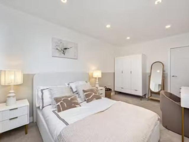 Charming 1 BA 1 bedroom flat for rent in Palmer House, 110 111.