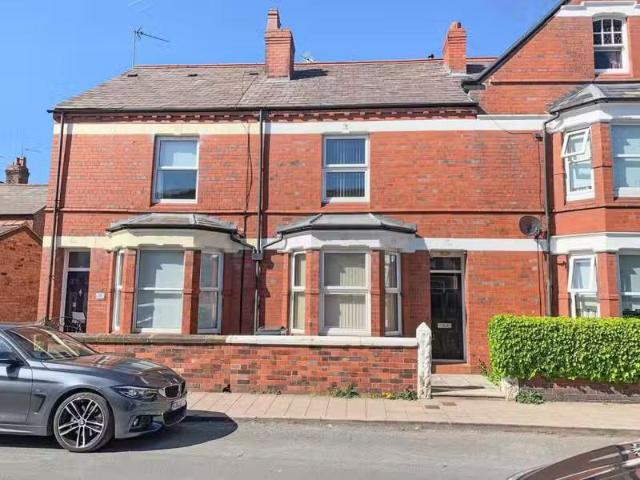 Nice 1 BA 1 bedroom flat for rent in Panton Road, Chester, CH2