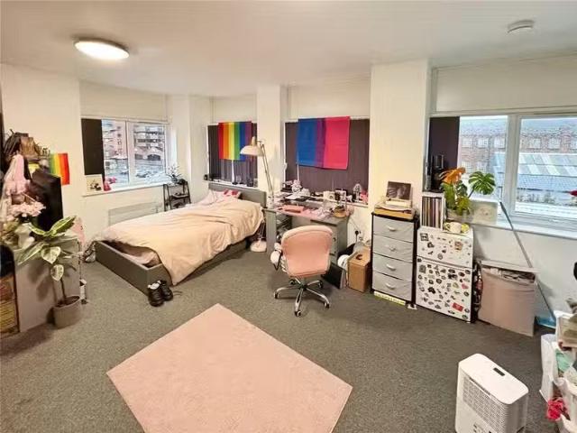 Rental! 1 BA 1 bedroom Flat to rent, Fold Street, Wolverhampto.