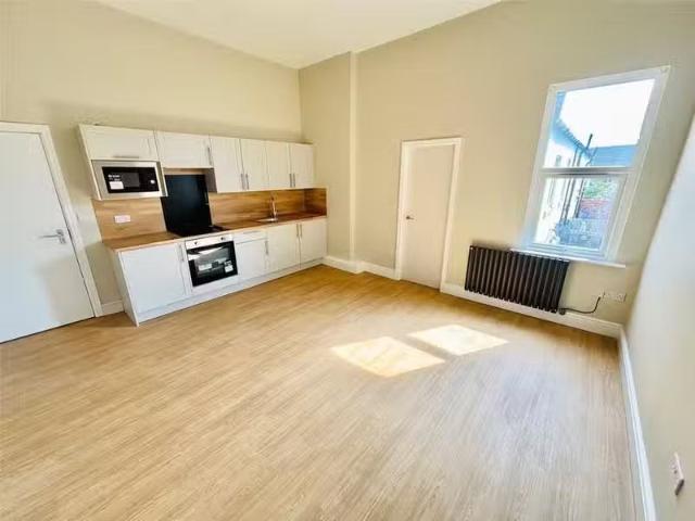 Charming 1 BA 1 bedroom Flat to rent, Pasture Road, Goole, DN1.