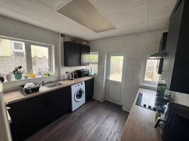 New 1 BA 1 bedroom house share for rent in 44 Newfoundland Roa.