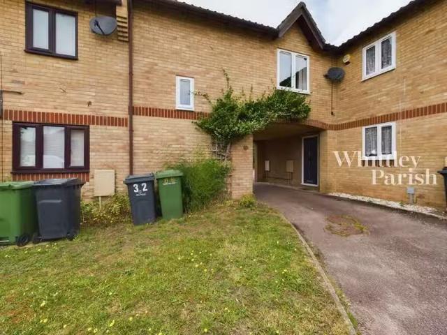 Just in! 1 BA 1 bedroom maisonette for rent in Coriander Drive.