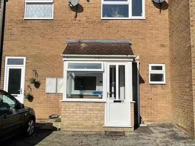 Unique 1 BA 1 bedroom maisonette for rent in Perry Orchard, Up.