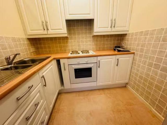 Nice 1 BA 1 bedroom retirement property for rent in Ringwood R.