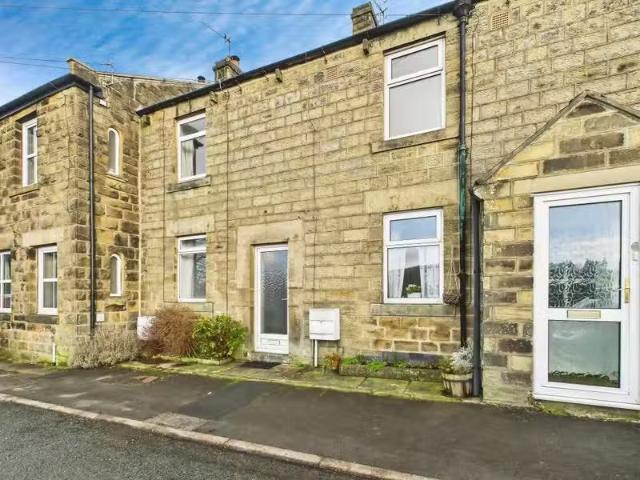 New 1 BA 2 bedroom terraced house for rent in Pudsey Terrace.