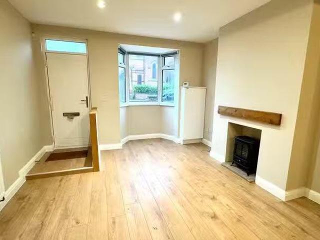 New 1 BA 2 bedroom terraced house for rent in Ropery Road, Gai.
