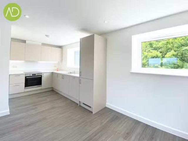 Nice 1 BA 2 bedroom apartment for rent in Lampits, Hoddesdon.
