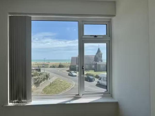 Charming 1 BA 2 bedroom apartment for rent in Nelson Court, Sh.