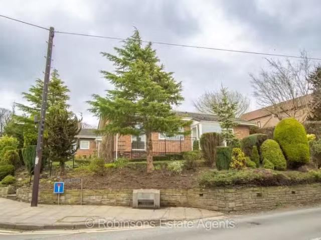 Charming 1 BA 2 bedroom detached bungalow for rent in St. Mary.