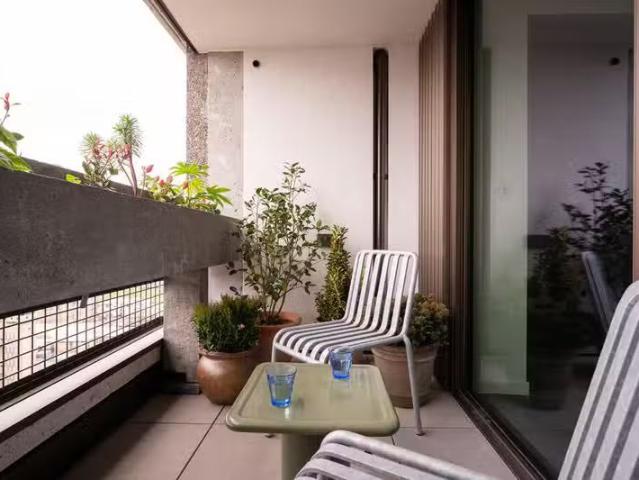 Just in! 1 BA 2 bedroom flat for rent in Balfron Tower, 7 St L.