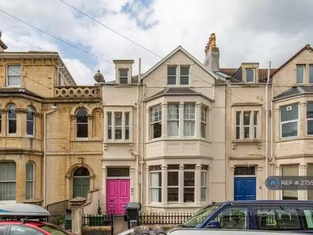 Cozy 1 BA 2 bedroom flat for rent in Cotham Vale, Bristol, BS6