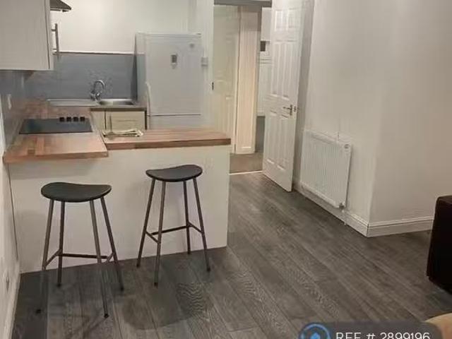Nice 1 BA 2 bedroom flat for rent in Formby Drive, Glasgow, G23