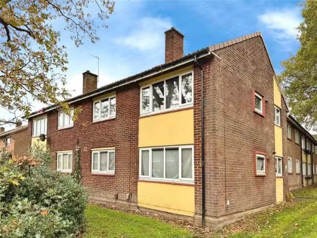 New 1 BA 2 bedroom Flat to rent, Chaucer Avenue, Willenhall, W.