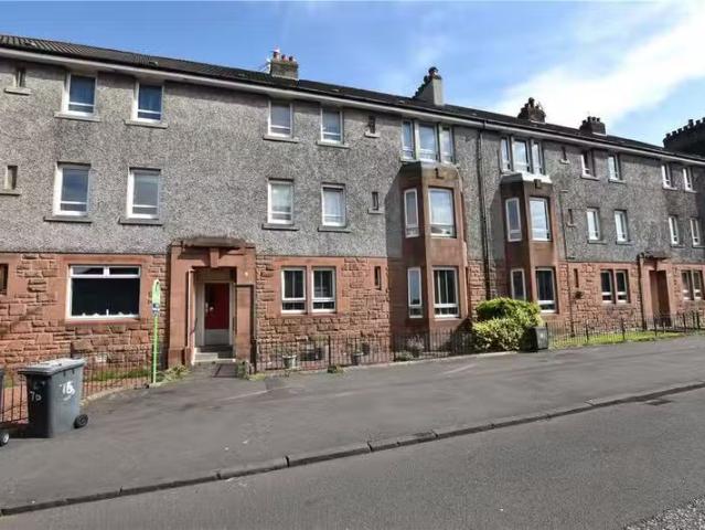 Charming 1 BA 2 bedroom Flat to rent, D 7 Birmingham Road, Ren.