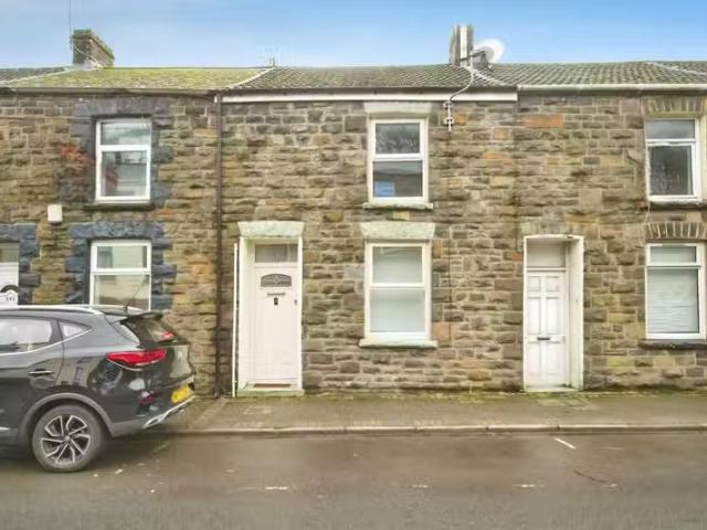 New 1 BA 2 bedroom house for rent in East Road, Ferndale CF43.